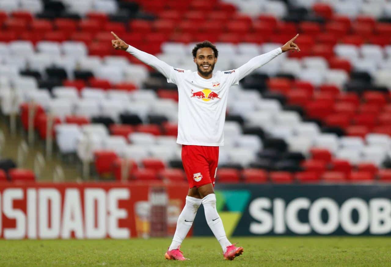 Herói do triunfo contra o Flamengo, Chrigor é destaque em exclusiva à ...