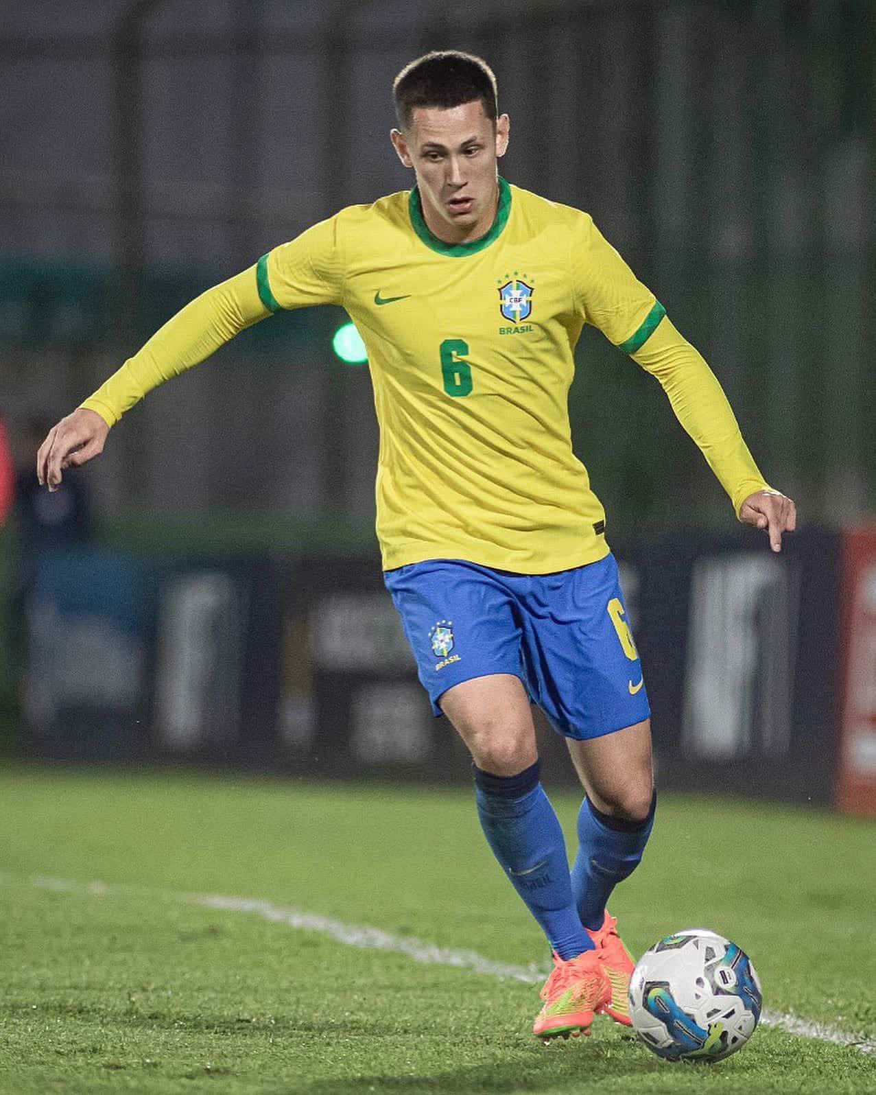 Lateral-esquerdo Patryck é convocado ao Sul-Americano Sub-20 - Un1que ...