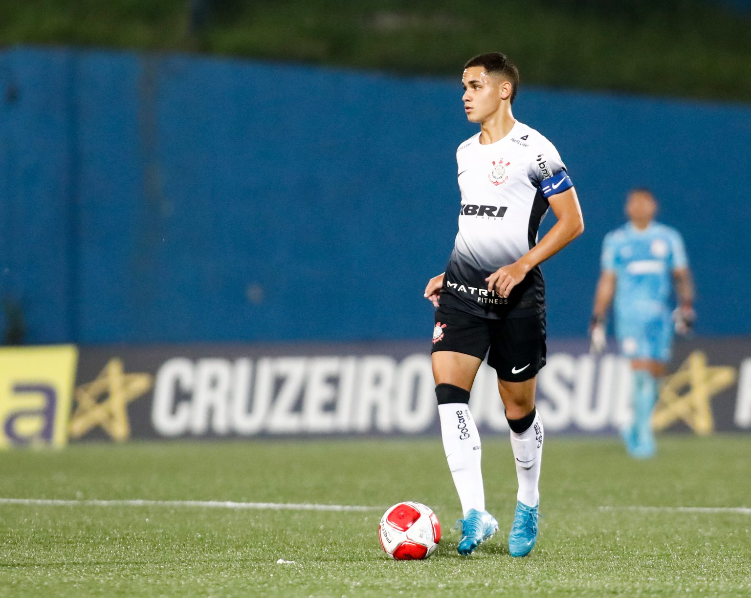 Luiz Gustavo Bahia aparece como principal destaque do Corinthians na Copinha - Un1que Football